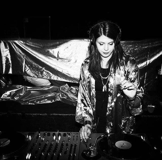 Lauren Ritter Upcoming Events, Tickets, Tour Dates & Concerts in 2023 ...